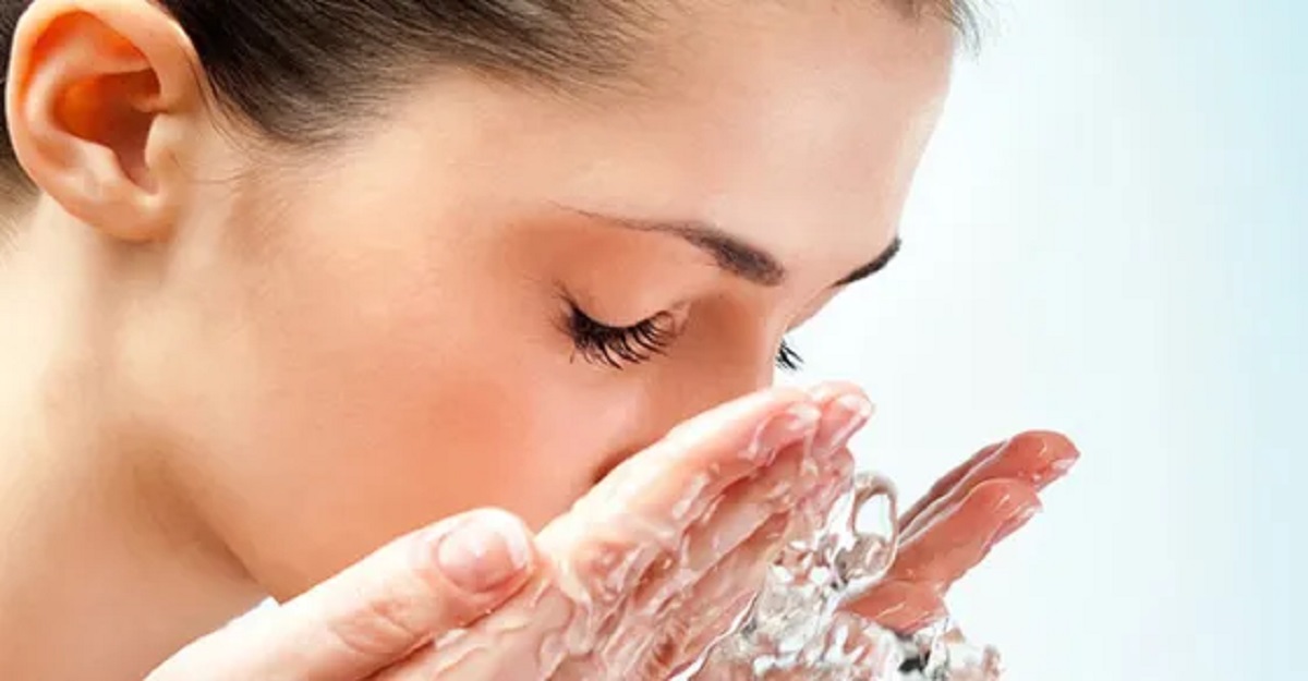 These Problems Can Be Caused By Frequent Face Washing