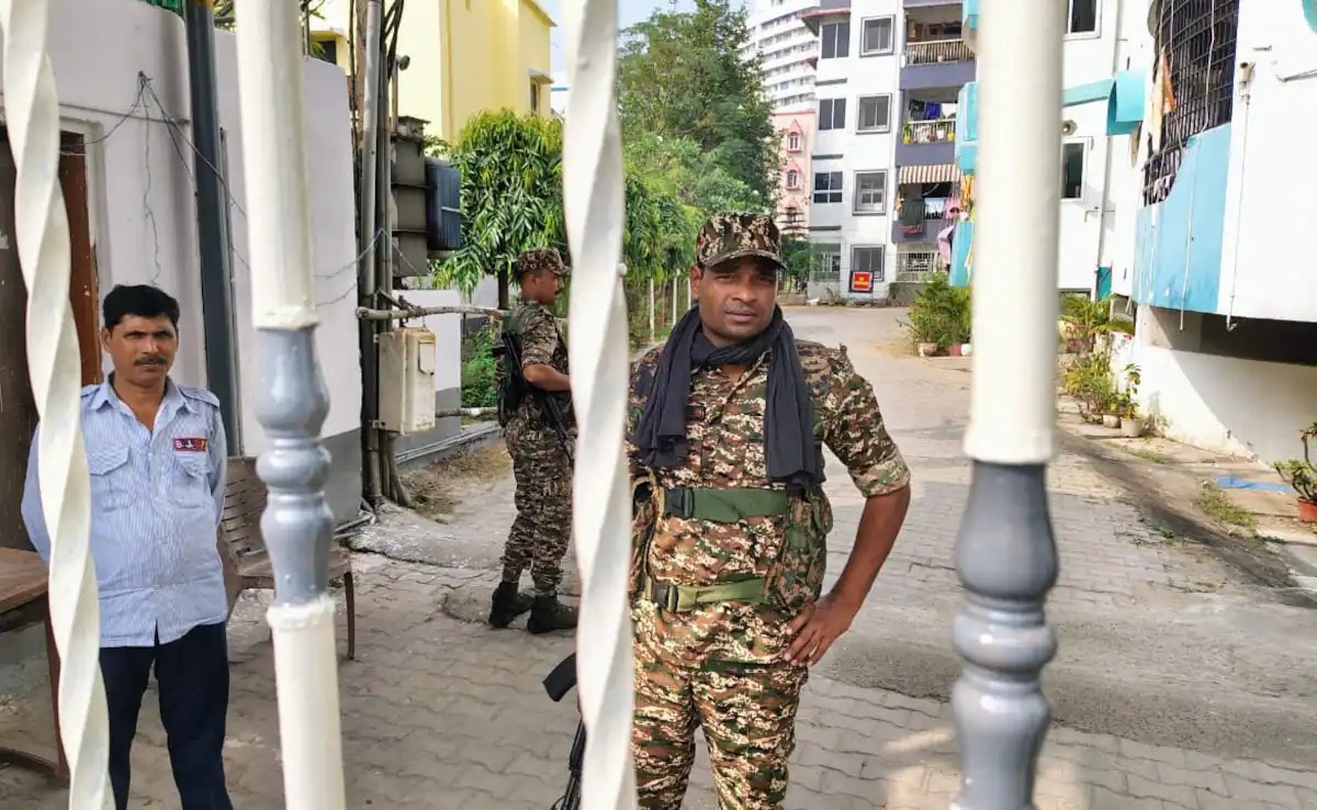 Big Scam In Ayushman Bharat Scheme In Jharkhand Ed Raids 21 Locations Including Ranchi