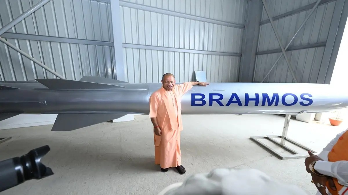 Lucknow Brahmos Missile First Batch Flag Off