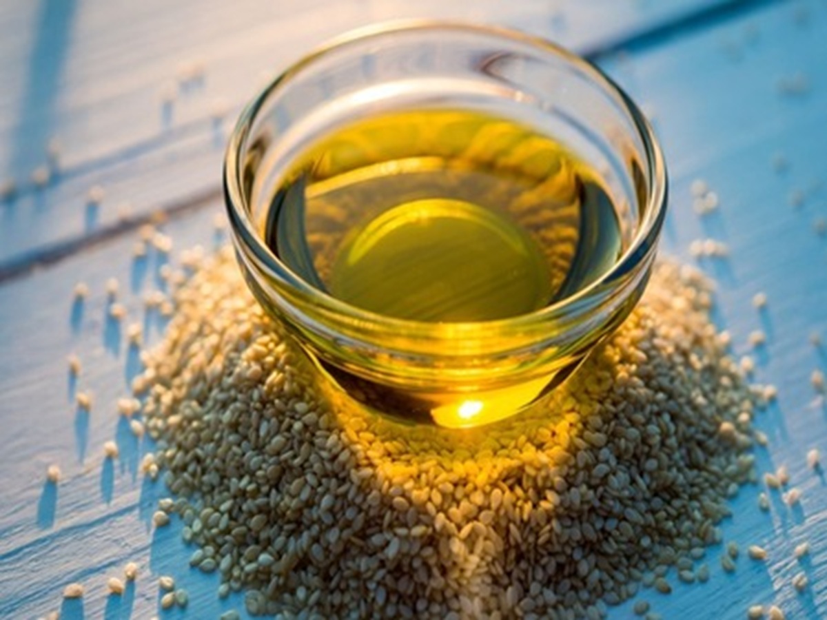Til Ka Tel Winter Skin Benefits Ayurveda